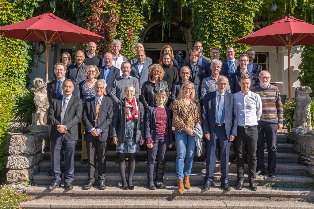 Volume 32 Number 4 – HKCA